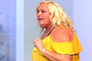 90 Day Fiancé Star Angela Deem Makes Wrestling Moves While Launching ...