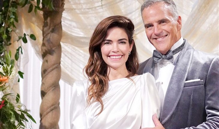 The Young And The Restless - Victoria Newman (Amelia Heinle) Ashland ...