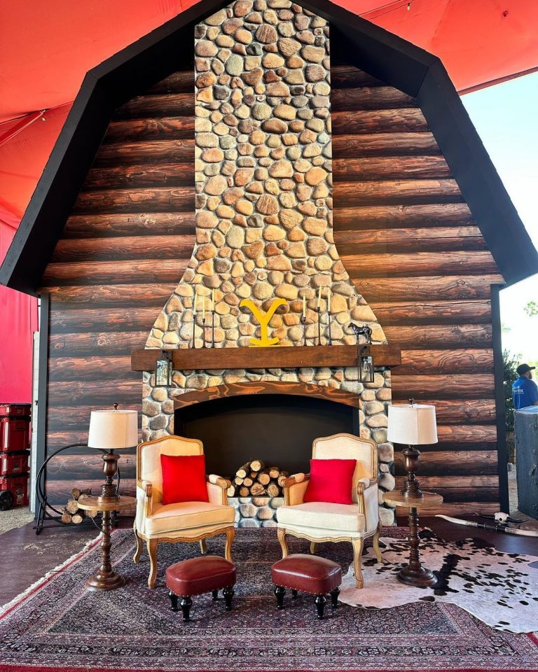 Yellowstone Takes Over Stagecoach 2023 With Taylor Sheridan & Musical ...