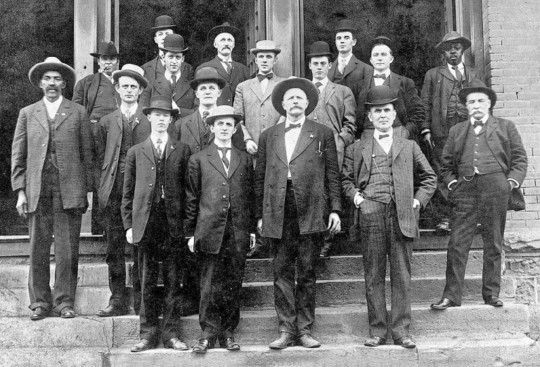 Meet Bass Reeves: Legendary Lawman Who Inspired The Lone Ranger - Soap ...