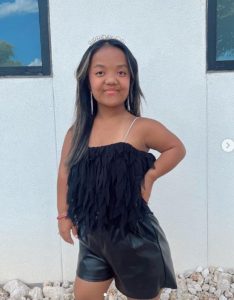 7 Little Johnstons Star Emma Wows Fans In Hot Leather Outfit - Soap ...