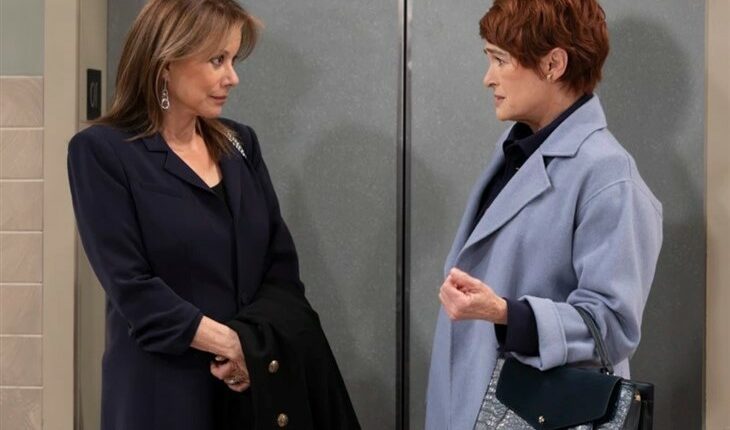 General Hospital - Alexis Davis (Nancy Lee Grahn) - Soap Opera Spy