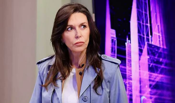 Anna Devane (Finola Hughes) - Soap Opera Spy