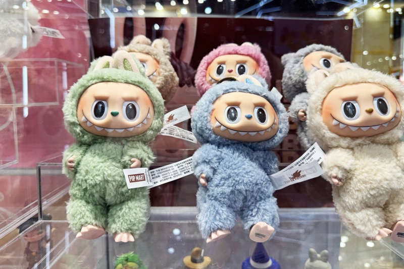 Dubai,,Uae,-,May,18,,2025:,Labubu,Collectible,Toy,From - Soap Opera Spy