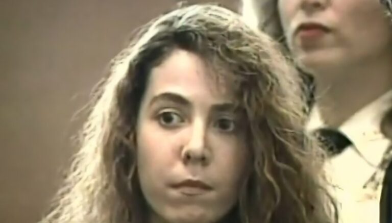 General Hospital Alum Chloe Lanier Steps Into A True Crime Role - Soap ...